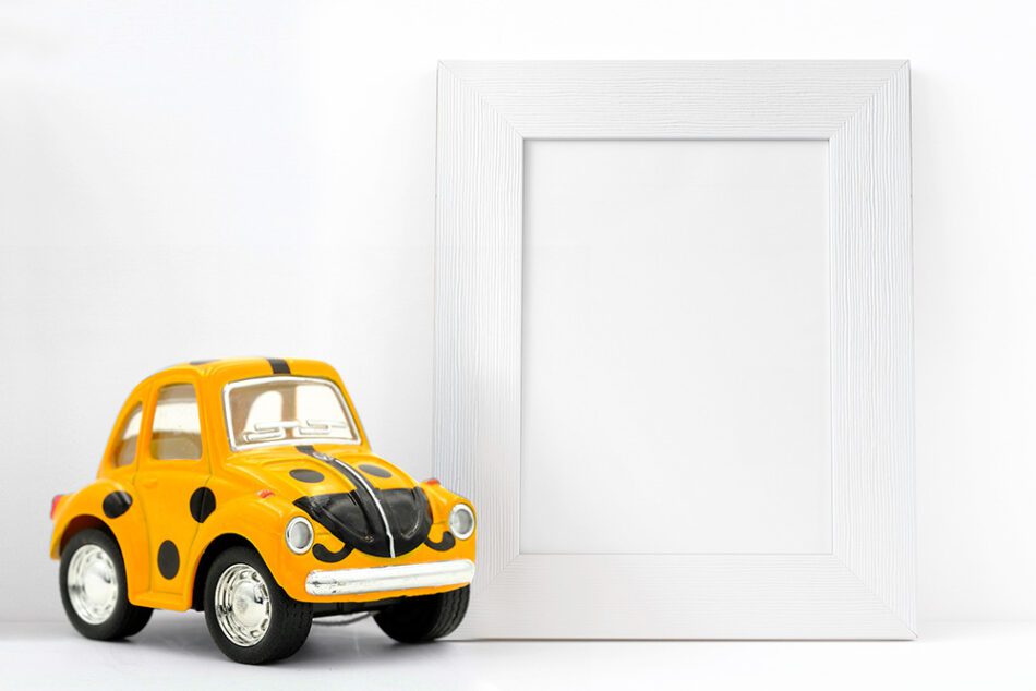 35 Best Picture Frame Mockup Templates | Mediamodifier