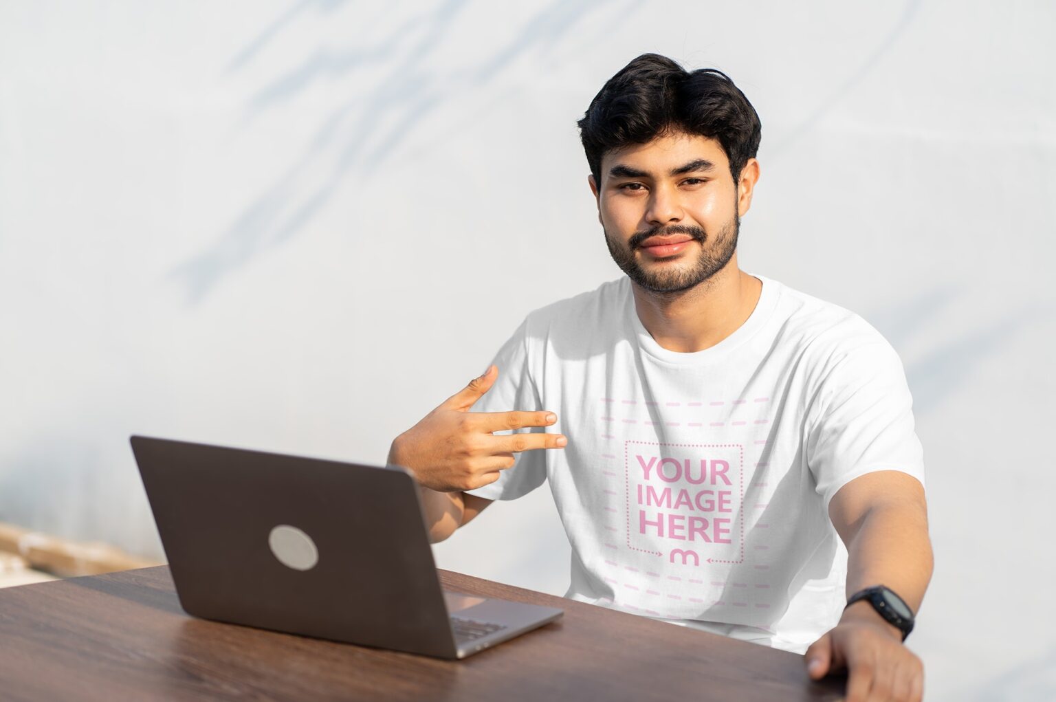 10 Clothing Mockups With Models You Should Use For Your Online Business ...