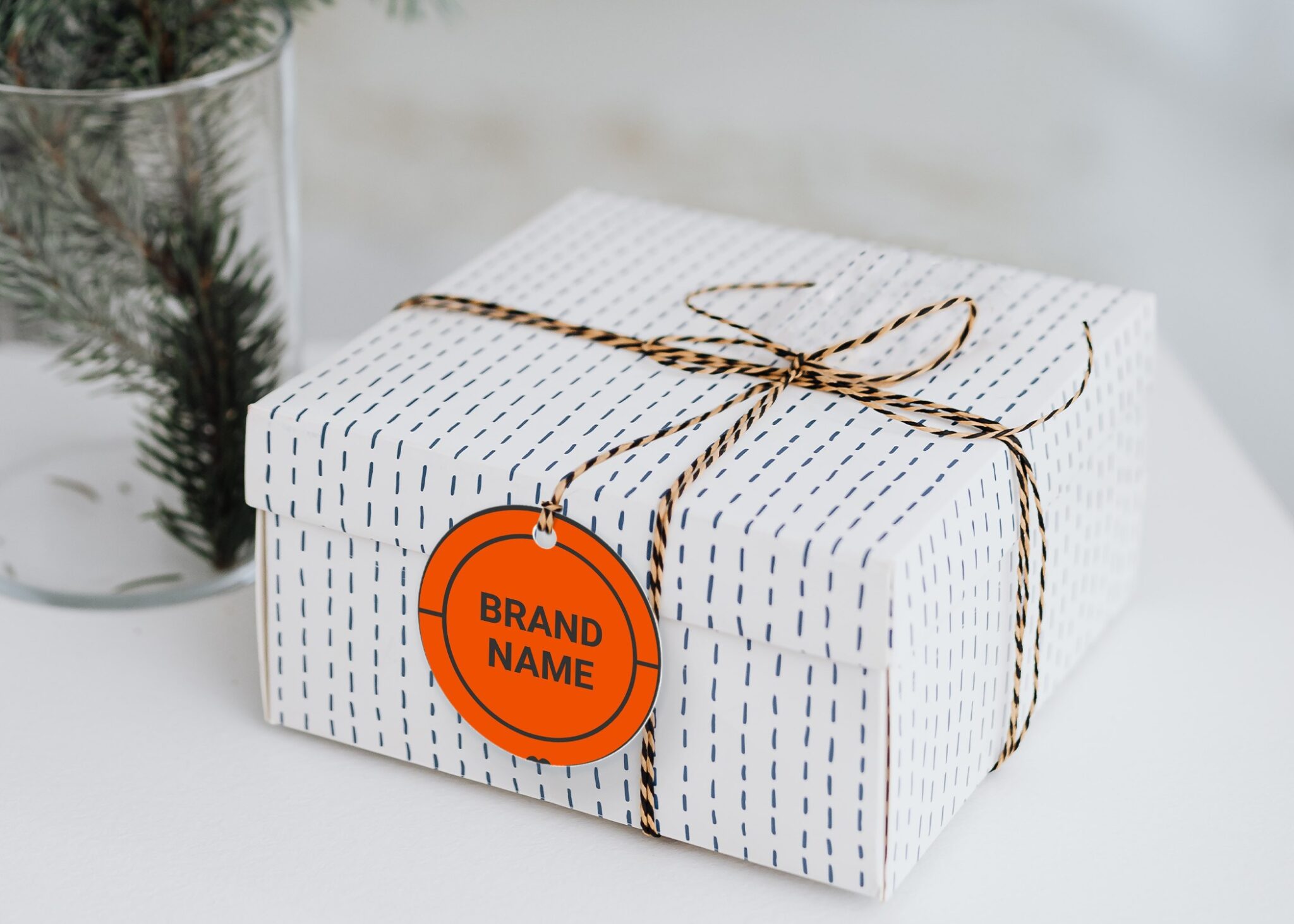 Circular Gift Tag Design in White Box | Mediamodifier